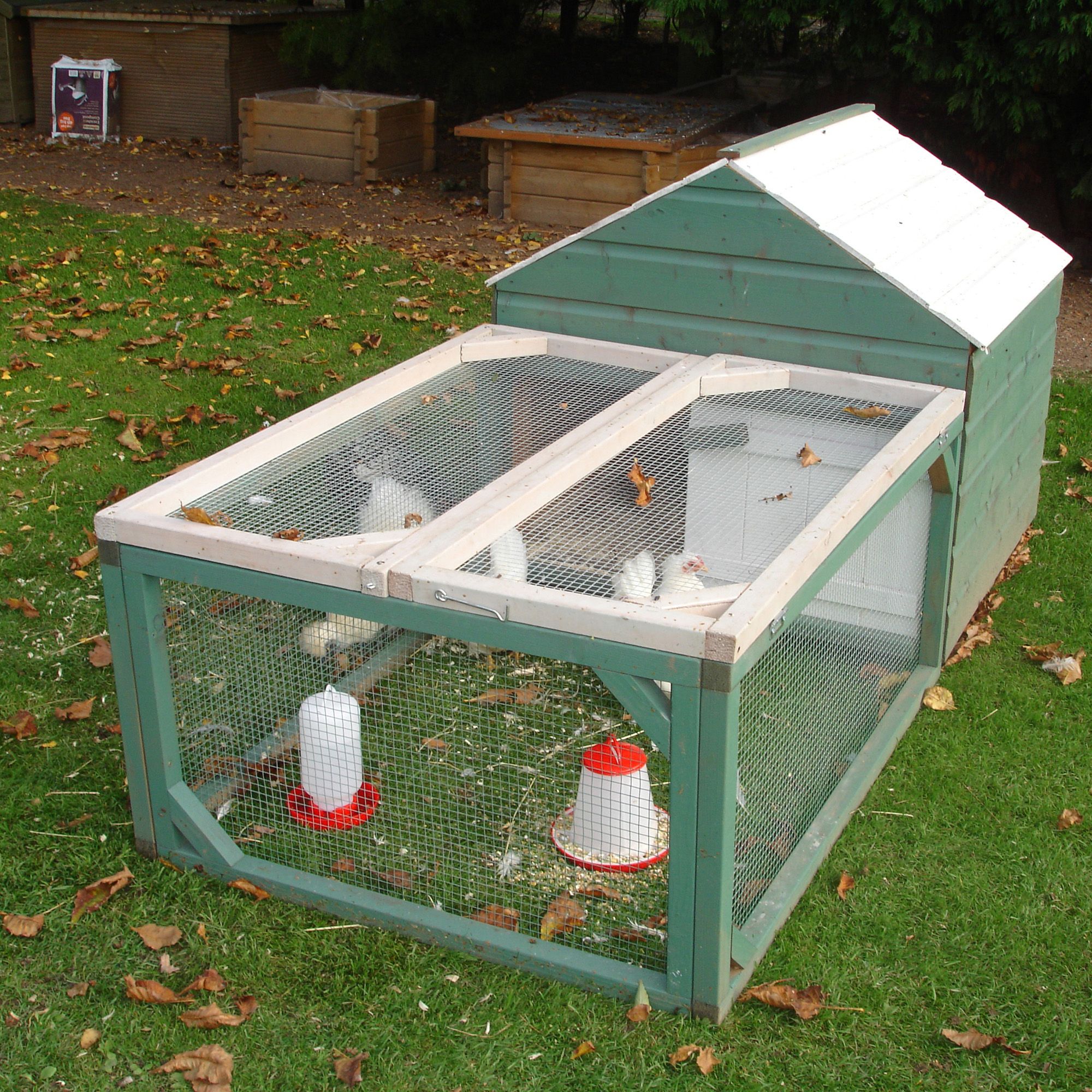 3x4 Animal house with run | Departments | DIY at B&Q