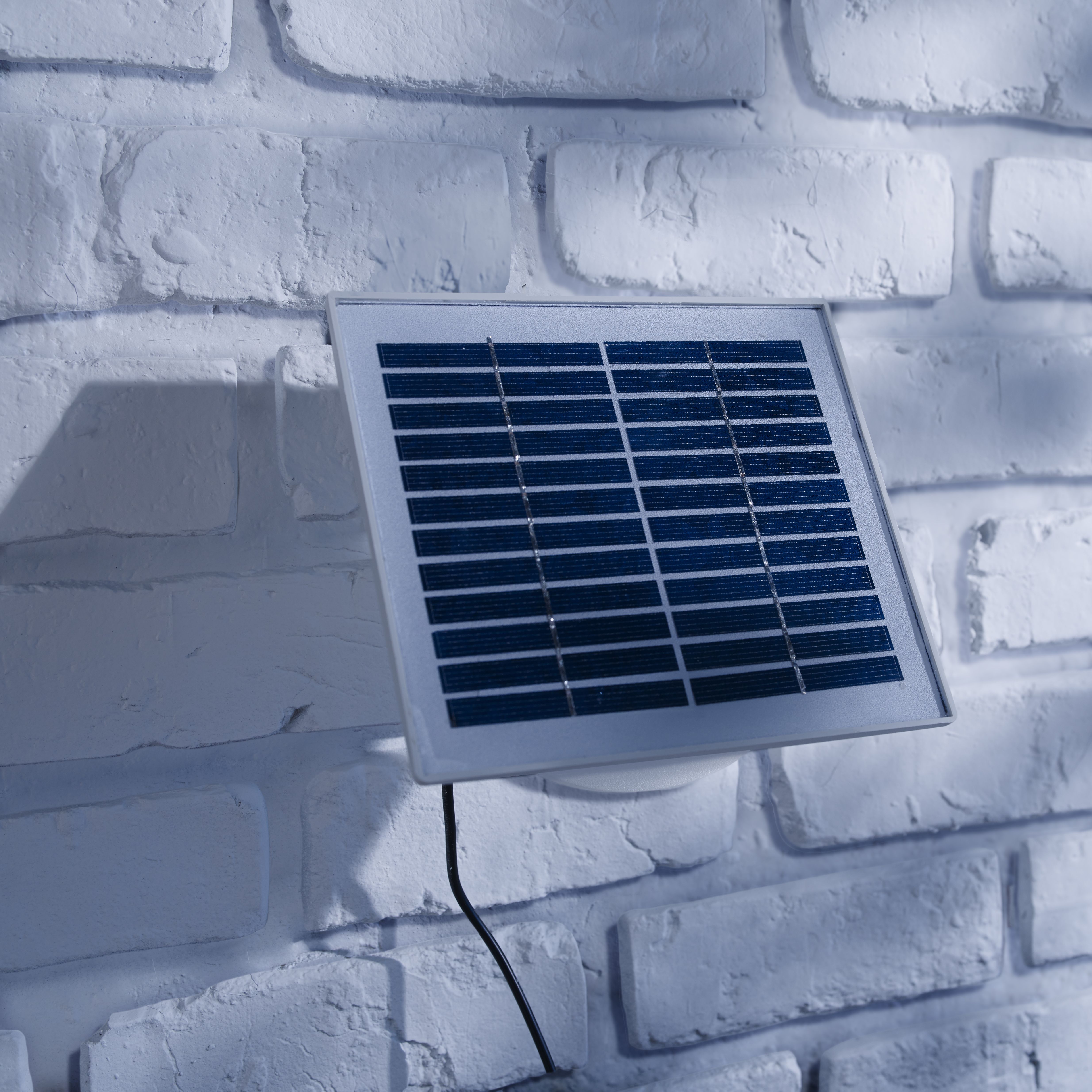 Blooma Brampton Matt Charcoal grey Solar-powered LED Motion sensor ...