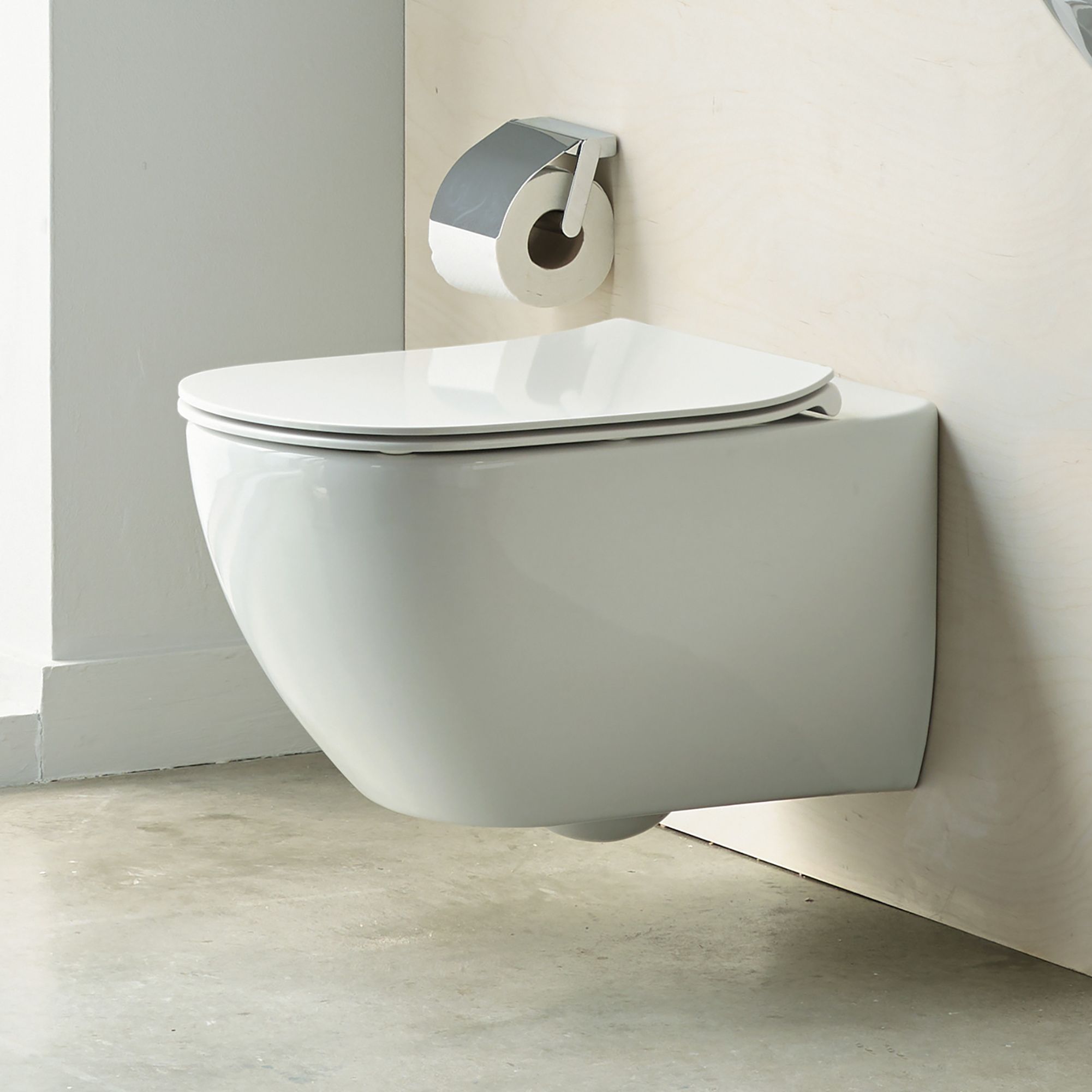 Ideal Standard Tesi White Slim Wall hung Toilet with Soft close seat
