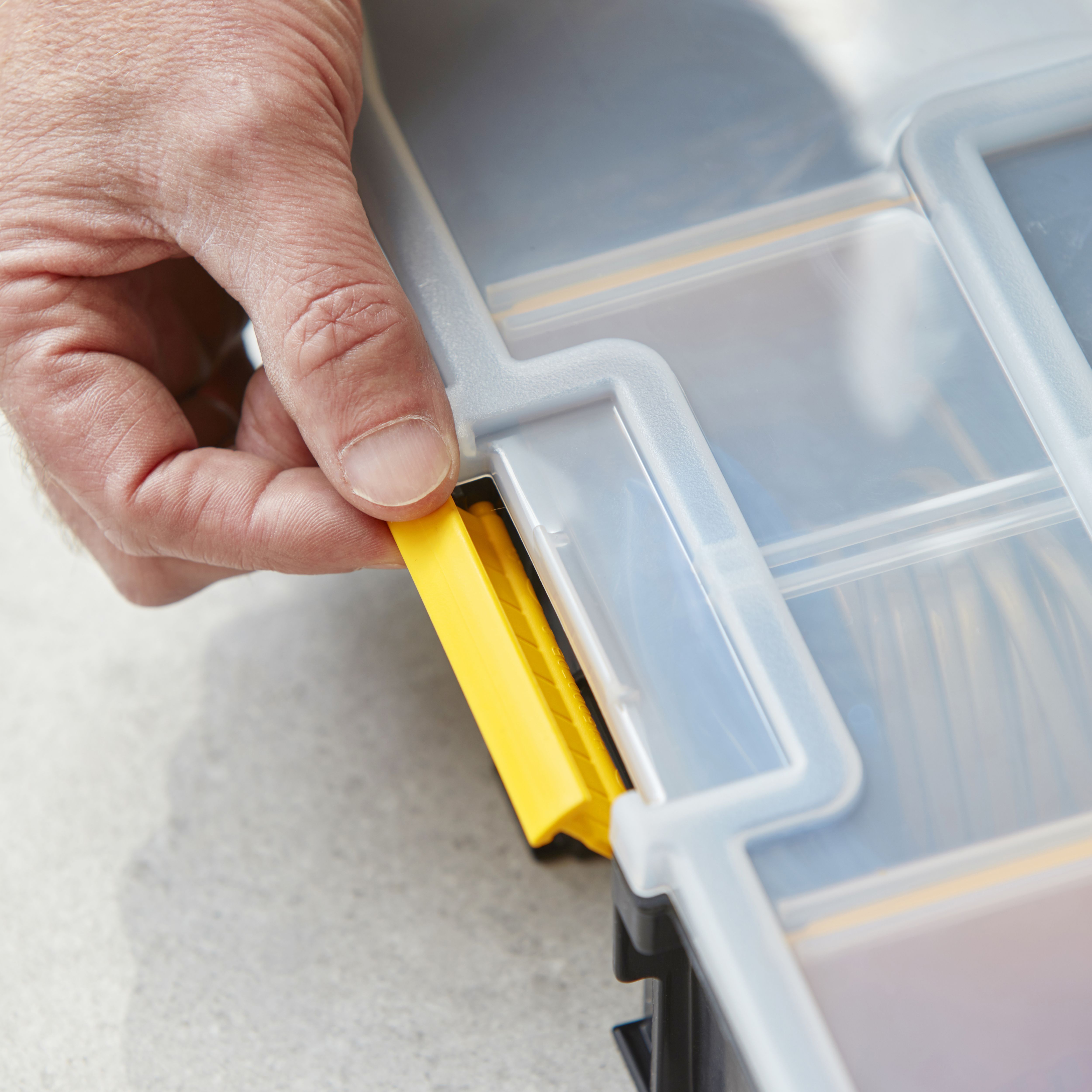 Stanley Sortmaster Black & yellow Organiser with 7 compartments