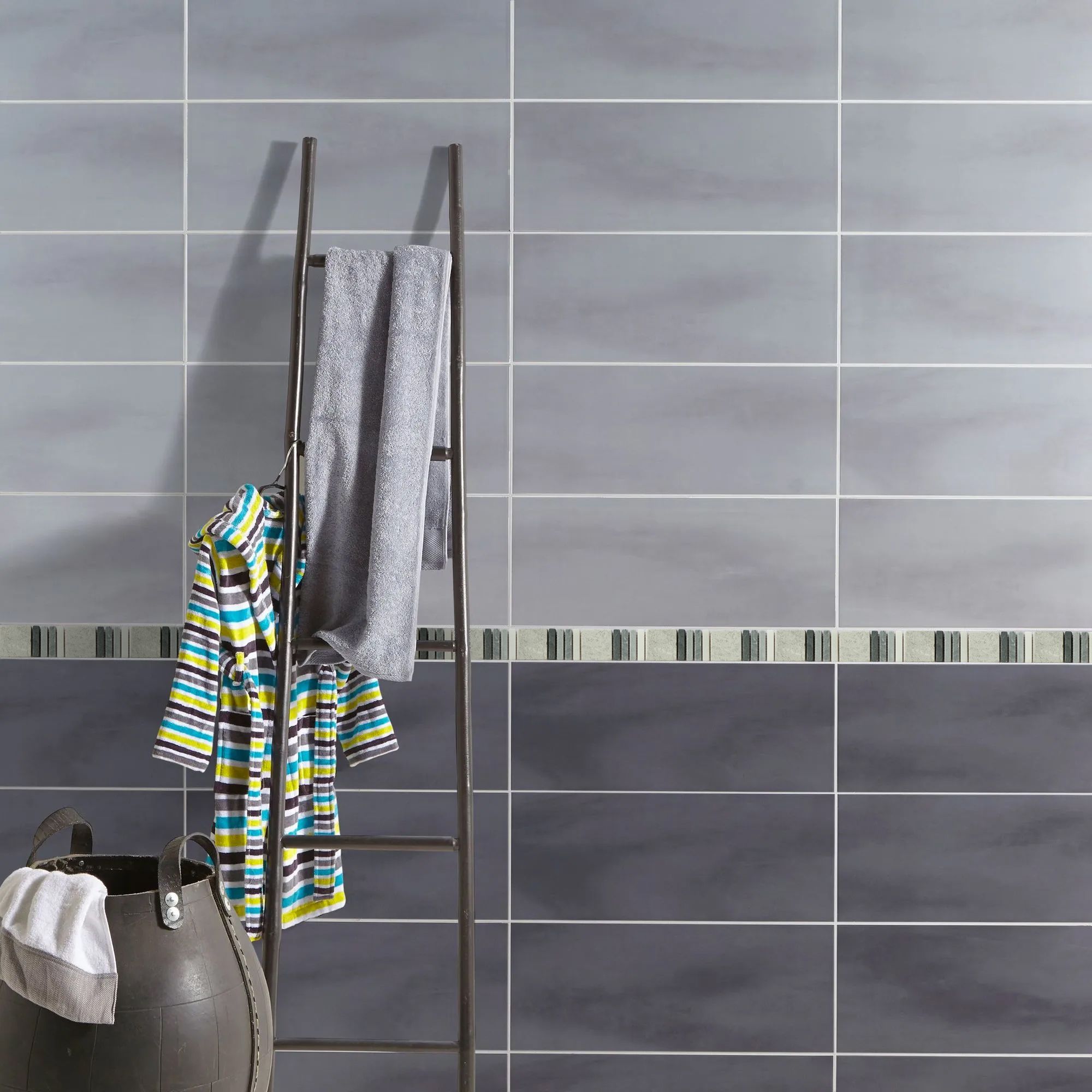 Thebes Beige Flat Marble effect Natural stone Border tile, (L)300mm (W ...