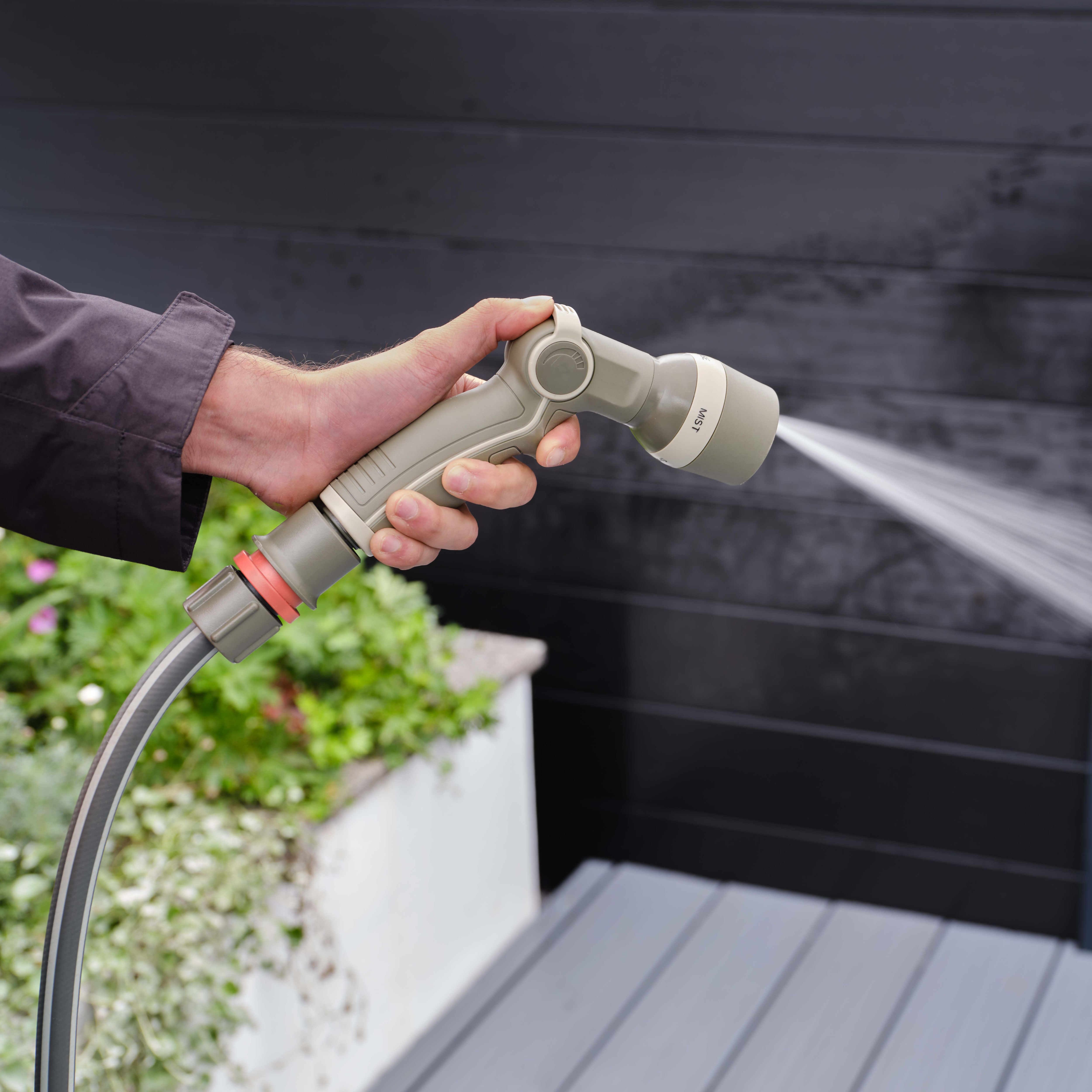 Verve 4 function Multi Spray nozzle